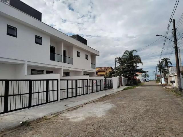 Casa / Sobrado para Venda em Caraguatatuba/SP Massaguaçu 2 Quartos
