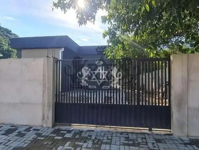 Casa / Sobrado para Venda em Caraguatatuba/SP Massaguaçu 2 Quartos