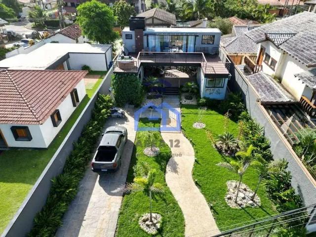 Casa / Sobrado para Venda em Caraguatatuba/SP Massaguaçu 3 Quartos