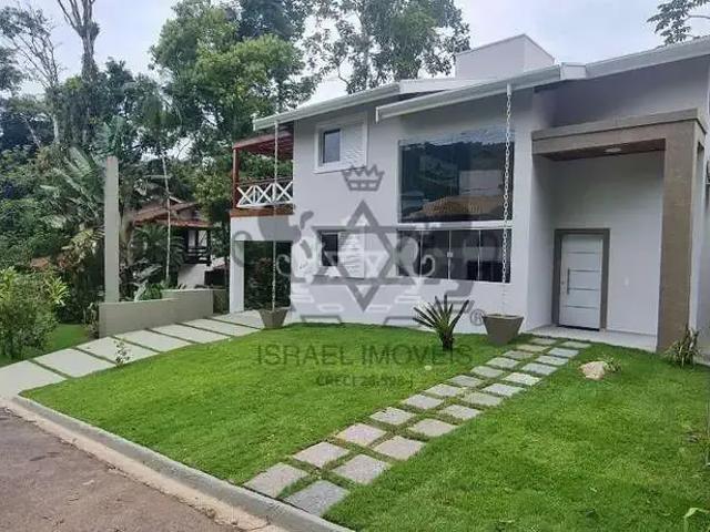Casa / Sobrado para Venda em Caraguatatuba/SP Massaguaçu 3 Quartos