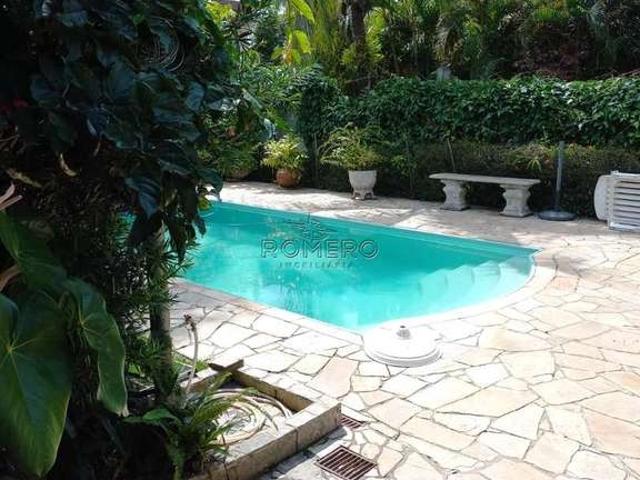 Casa / Sobrado para Venda em Caraguatatuba/SP Massaguaçu 3 Quartos