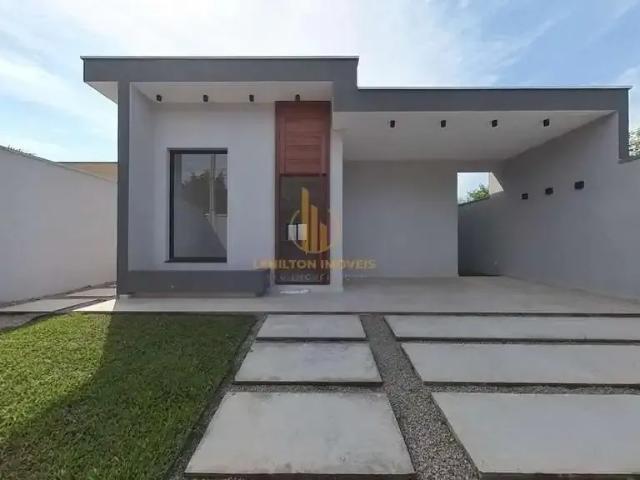 Casa / Sobrado para Venda em Caraguatatuba/SP Massaguaçu 3 Quartos