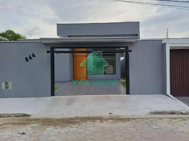 Casa / Sobrado para Venda em Caraguatatuba/SP Massaguaçu 3 Quartos