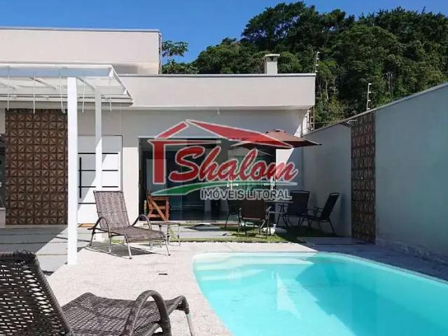 Casa / Sobrado para Venda em Caraguatatuba/SP Massaguaçu 3 Quartos