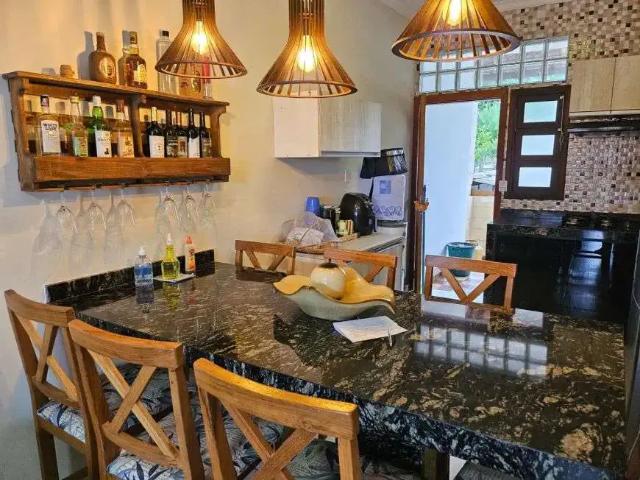 Casa / Sobrado para Venda em Caraguatatuba/SP Massaguaçu 3 Quartos
