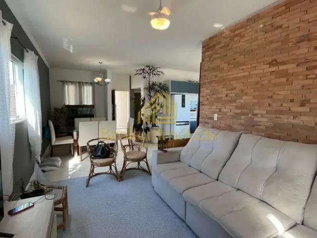 Casa / Sobrado para Venda em Caraguatatuba/SP Massaguaçu 3 Quartos