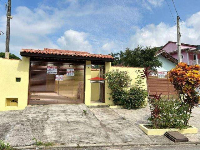 Casa / Sobrado para Venda em Caraguatatuba/SP Massaguaçu 3 Quartos