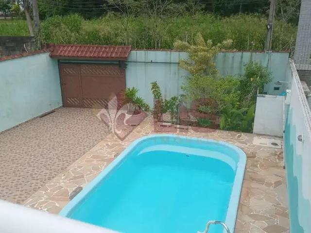 Casa / Sobrado para Venda em Caraguatatuba/SP Massaguaçu 3 Quartos