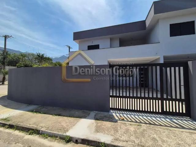 Casa / Sobrado para Venda em Caraguatatuba/SP Massaguaçu 3 Quartos