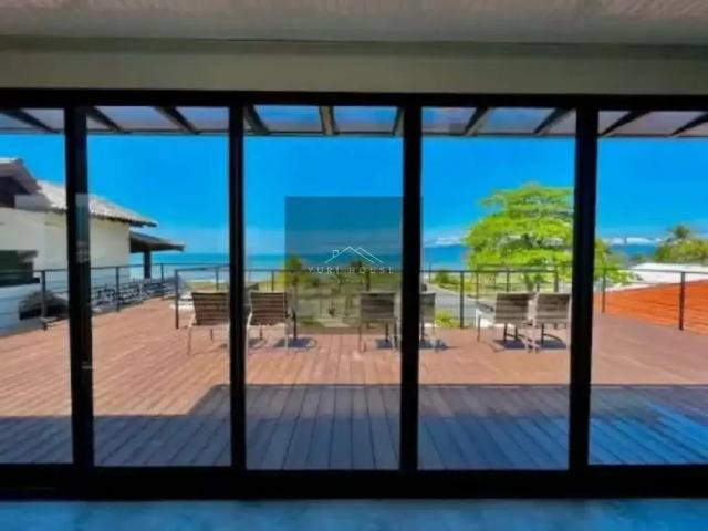 Casa / Sobrado para Venda em Caraguatatuba/SP Massaguaçu 3 Quartos