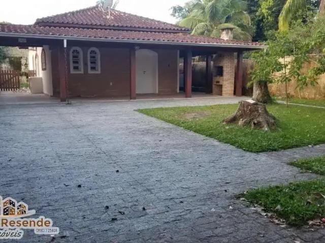 Casa / Sobrado para Venda em Caraguatatuba/SP Massaguaçu 3 Quartos