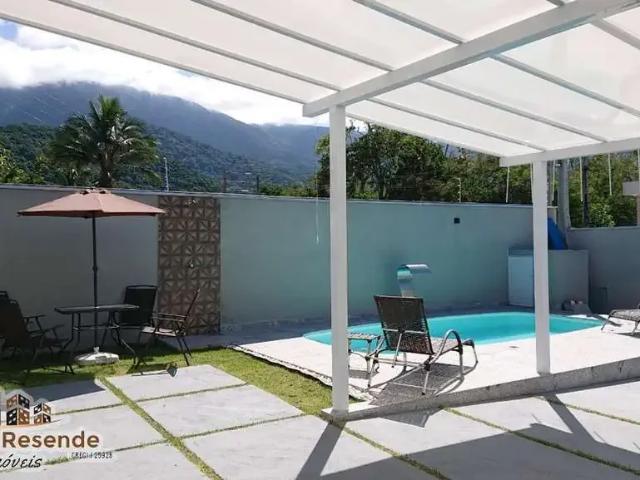Casa / Sobrado para Venda em Caraguatatuba/SP Massaguaçu 3 Quartos