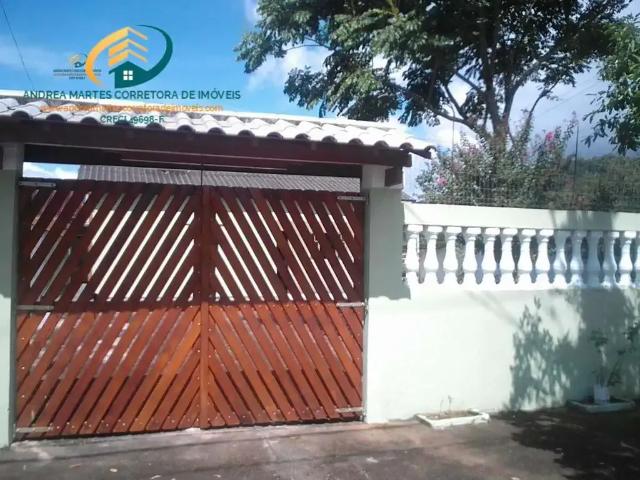 Casa / Sobrado para Venda em Caraguatatuba/SP Massaguaçu 3 Quartos