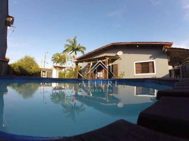 Casa / Sobrado para Venda em Caraguatatuba/SP Massaguaçu 3 Quartos