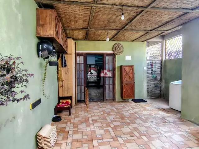 Casa / Sobrado para Venda em Caraguatatuba/SP Massaguaçu 3 Quartos