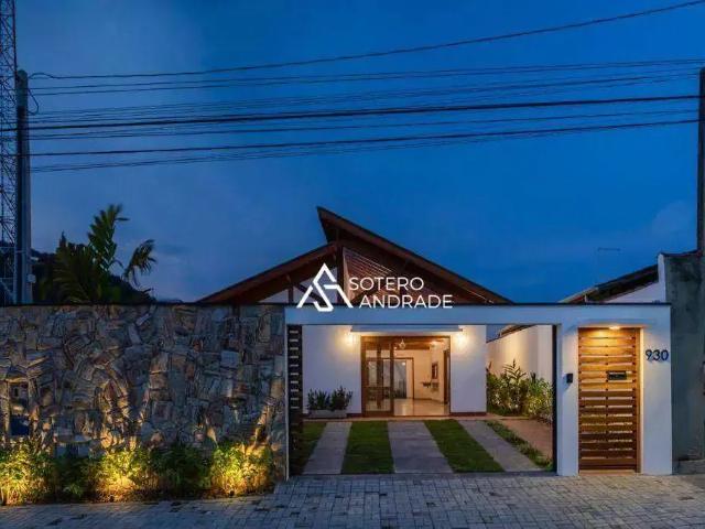 Casa / Sobrado para Venda em Caraguatatuba/SP Massaguaçu 3 Quartos