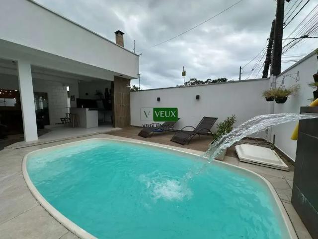 Casa / Sobrado para Venda em Caraguatatuba/SP Massaguaçu 3 Quartos