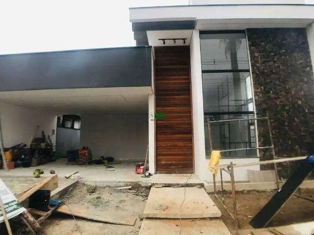 Casa / Sobrado para Venda em Caraguatatuba/SP Massaguaçu 3 Quartos