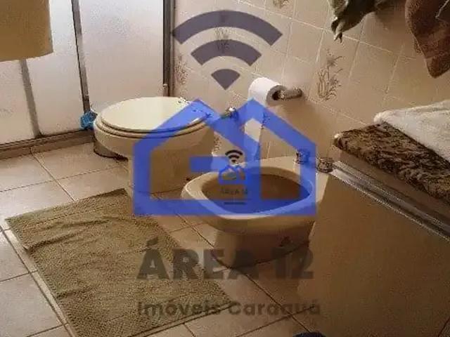 Casa / Sobrado para Venda em Caraguatatuba/SP Massaguaçu 3 Quartos