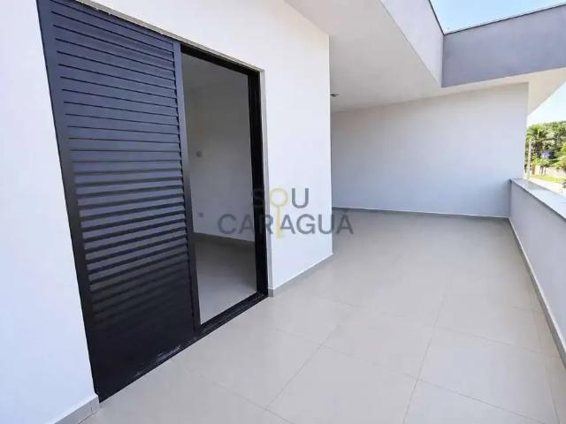 Casa / Sobrado para Venda em Caraguatatuba/SP Massaguaçu 3 Quartos