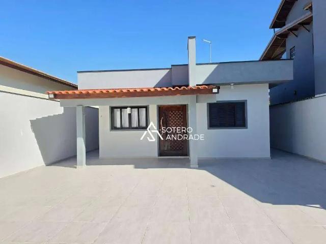 Casa / Sobrado para Venda em Caraguatatuba/SP Massaguaçu 3 Quartos