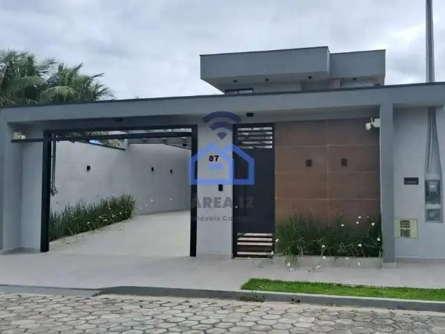 Casa / Sobrado para Venda em Caraguatatuba/SP Massaguaçu 3 Quartos