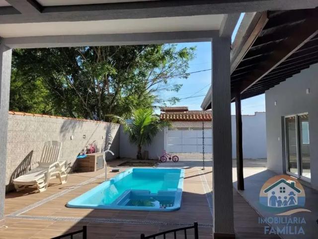 Casa / Sobrado para Venda em Caraguatatuba/SP Massaguaçu 3 Quartos