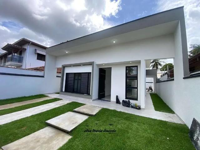 Casa / Sobrado para Venda em Caraguatatuba/SP Massaguaçu 3 Quartos