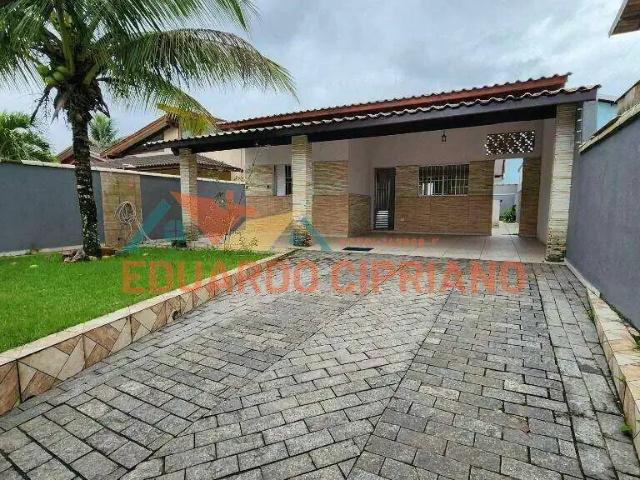 Casa / Sobrado para Venda em Caraguatatuba/SP Massaguaçu 3 Quartos