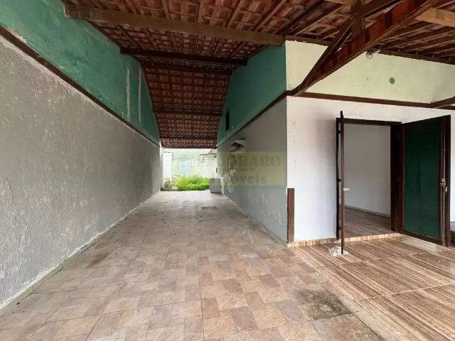 Casa / Sobrado para Venda em Caraguatatuba/SP Massaguaçu 3 Quartos