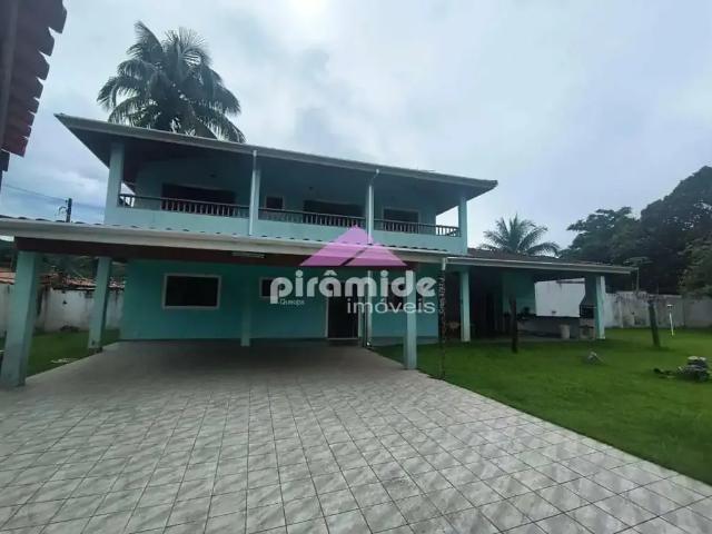 Casa / Sobrado para Venda em Caraguatatuba/SP Massaguaçu 3 Quartos