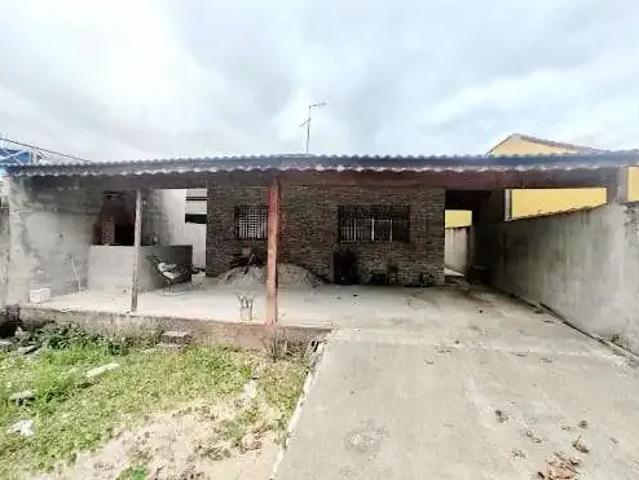 Casa / Sobrado para Venda em Caraguatatuba/SP Massaguaçu 3 Quartos