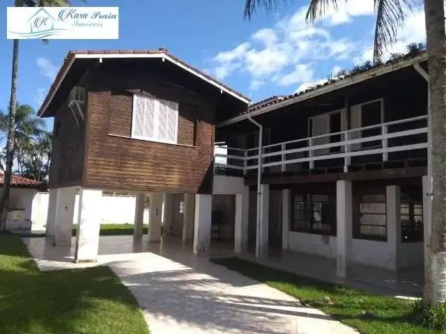 Casa / Sobrado para Venda em Caraguatatuba/SP Massaguaçu 3 Quartos