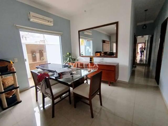 Casa / Sobrado para Venda em Caraguatatuba/SP Massaguaçu 3 Quartos