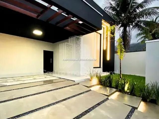 Casa / Sobrado para Venda em Caraguatatuba/SP Massaguaçu 3 Quartos