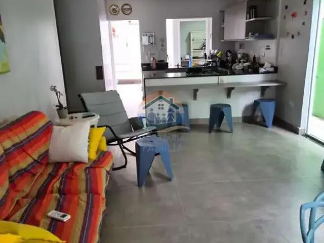 Casa / Sobrado para Venda em Caraguatatuba/SP Massaguaçu 3 Quartos