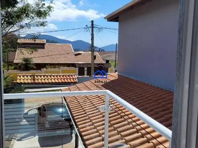 Casa / Sobrado para Venda em Caraguatatuba/SP Massaguaçu 3 Quartos