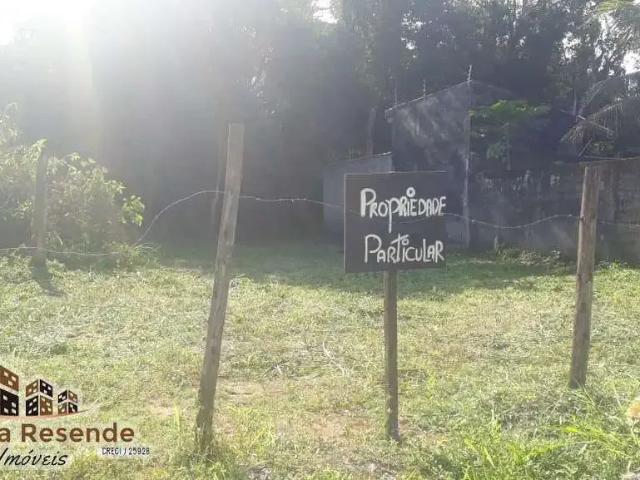 Casa / Sobrado para Venda em Caraguatatuba/SP Massaguaçu 3 Quartos