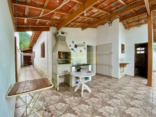 Casa / Sobrado para Venda em Caraguatatuba/SP Sumaré 2 Quartos