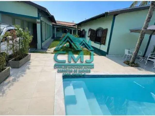 Casa / Sobrado para Venda em Caraguatatuba/SP Sumaré 3 Quartos