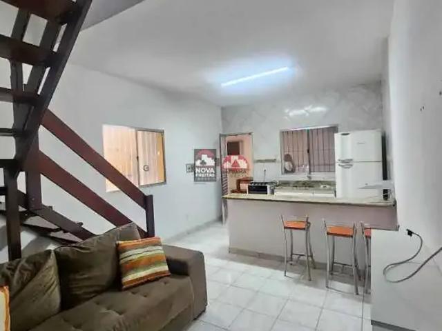 Casa / Sobrado para Venda em Caraguatatuba/SP Sumaré 3 Quartos