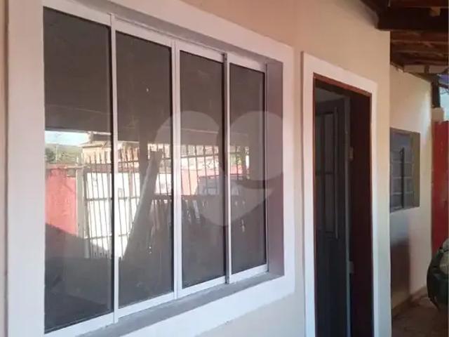 Casa / Sobrado para Venda em Caraguatatuba/SP Sumaré 4 Quartos