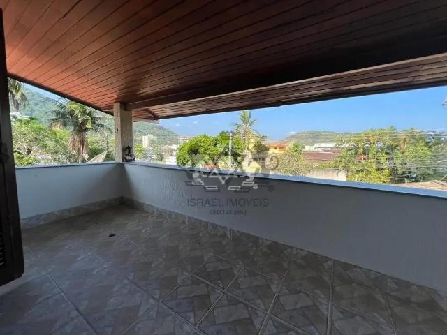 Casa / Sobrado para Venda em Caraguatatuba/SP Sumaré 5 Quartos