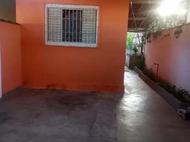 Casa / Sobrado para Venda em Caraguatatuba/SP Poiares 2 Quartos