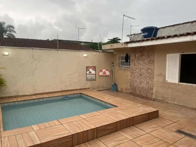 Casa / Sobrado para Venda em Caraguatatuba/SP Poiares 2 Quartos