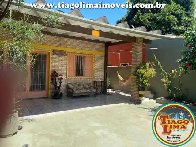 Casa / Sobrado para Venda em Caraguatatuba/SP Poiares 3 Quartos