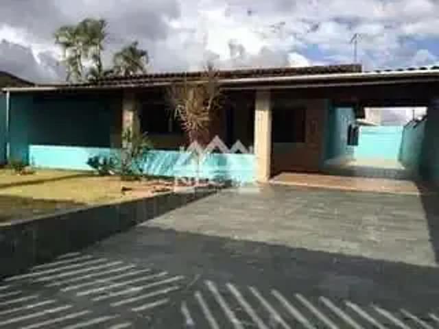 Casa / Sobrado para Venda em Caraguatatuba/SP Poiares 3 Quartos