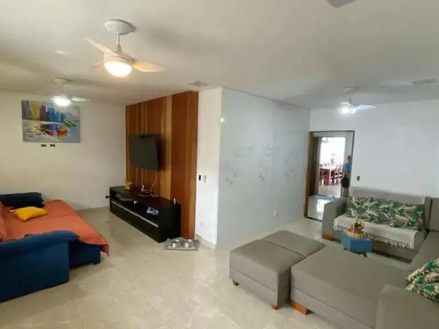 Casa / Sobrado para Venda em Caraguatatuba/SP Pontal de Santa Marina 4 Quartos