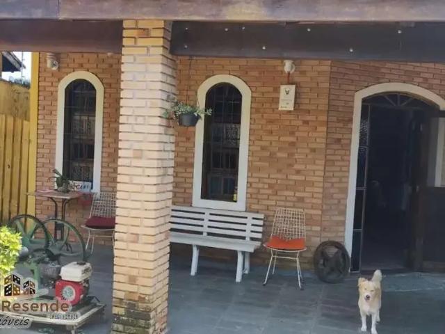 Casa / Sobrado para Venda em Caraguatatuba/SP Pontal de Santa Marina 4 Quartos