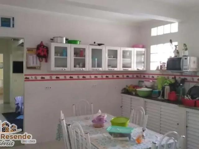 Casa / Sobrado para Venda em Caraguatatuba/SP Pontal de Santa Marina 4 Quartos